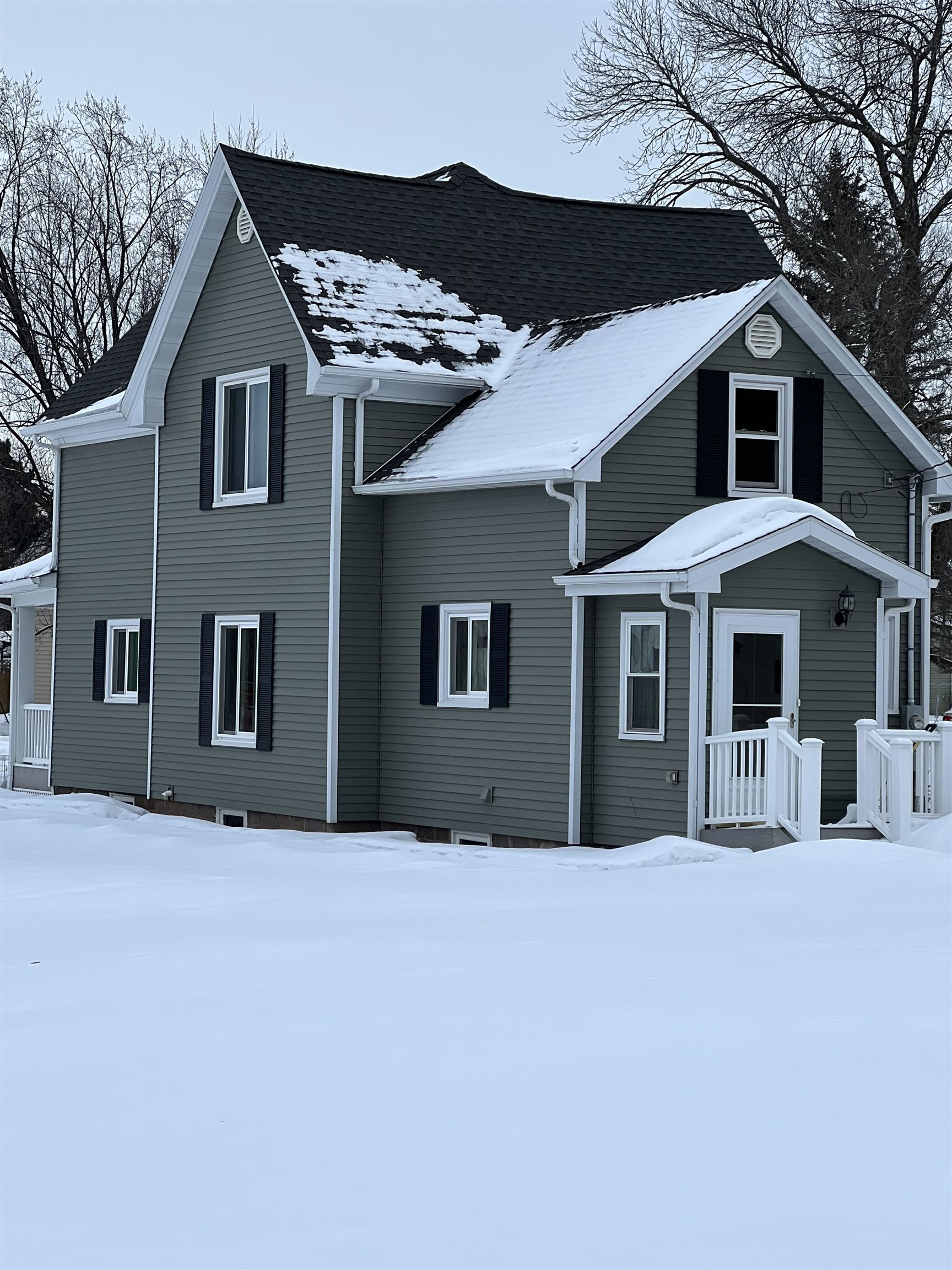 219 96th Ave W, Duluth, MN 55808 | $244,900 | SF/Detached | Sold