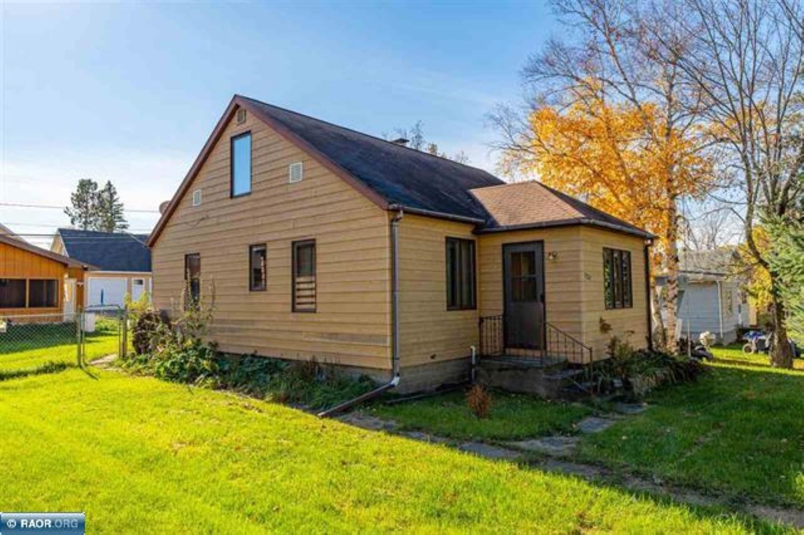 704 N 2nd St for sale in Tower, Minnesota, MLS ID 6111139 Bear Island ...