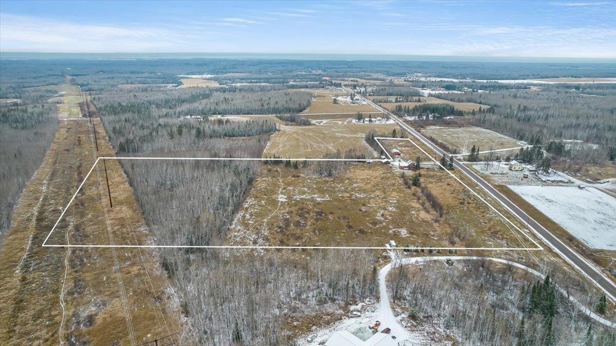 5303 S County Rd K, South Range, WI 54874 | $265,000 | SF/Detached | Sold