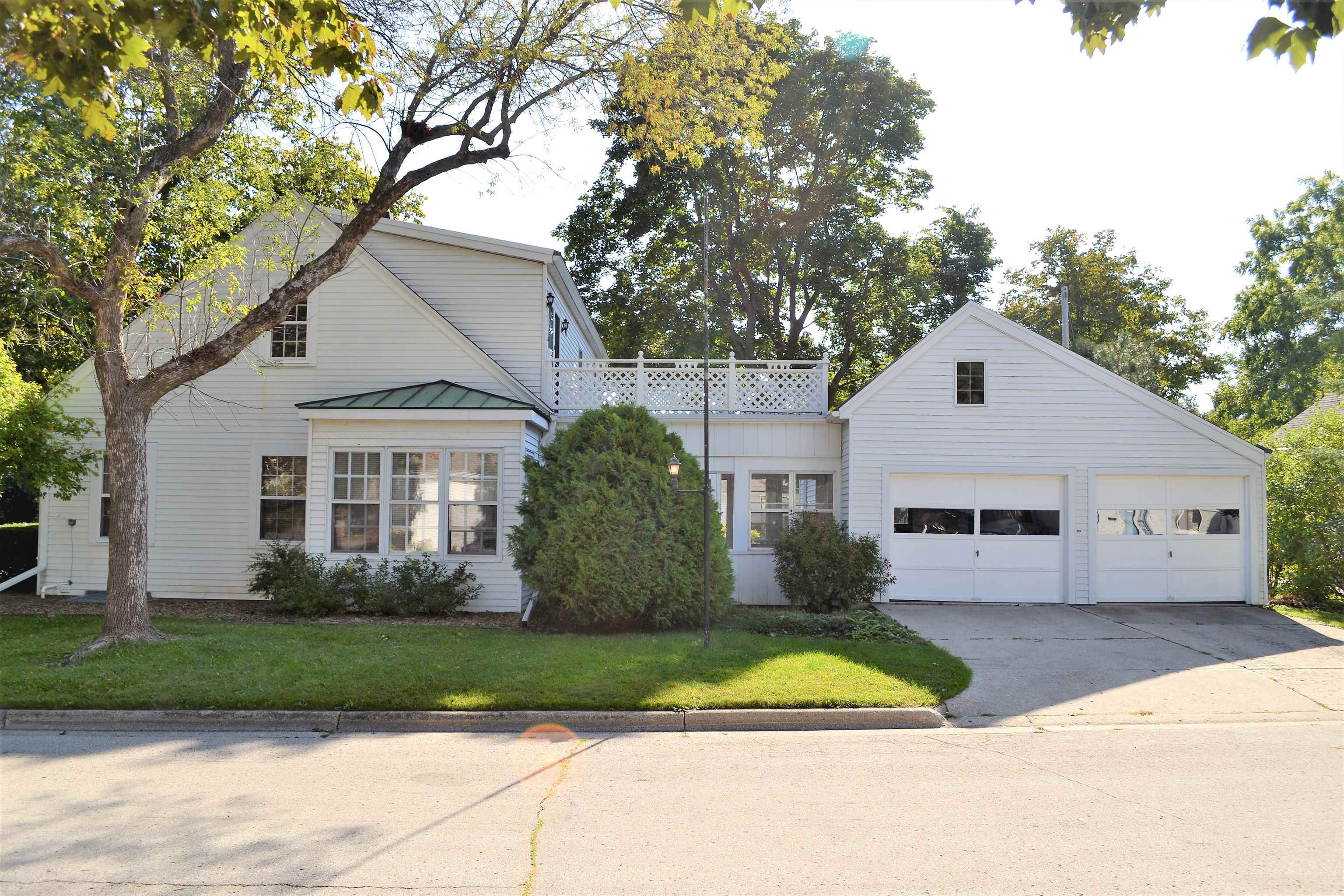 131 Miramar Drive, Green Bay, WI 54301