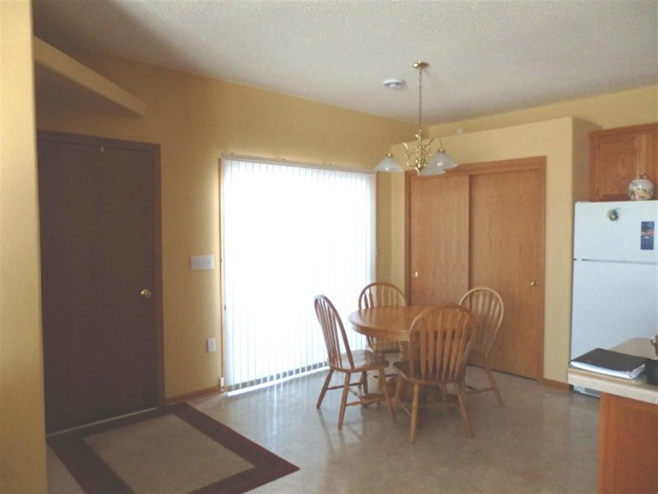 120 Pheasant Run B WI 53038-9685 - Adashun Jones