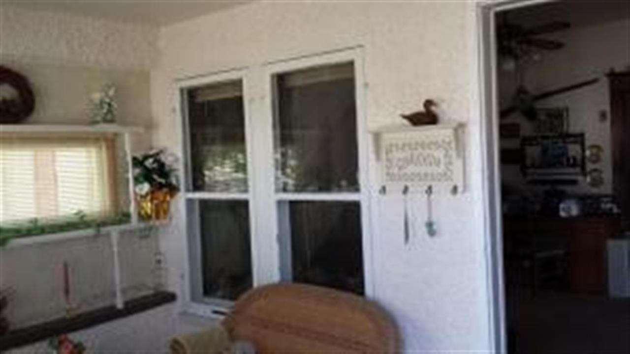 221 5TH Avenue Viroqua WI 54665-1815 - Adashun Jones