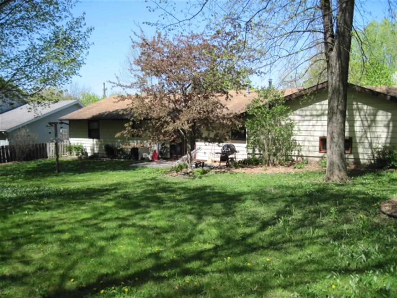 517 MUIR Drive Madison WI 53704 - Adashun Jones
