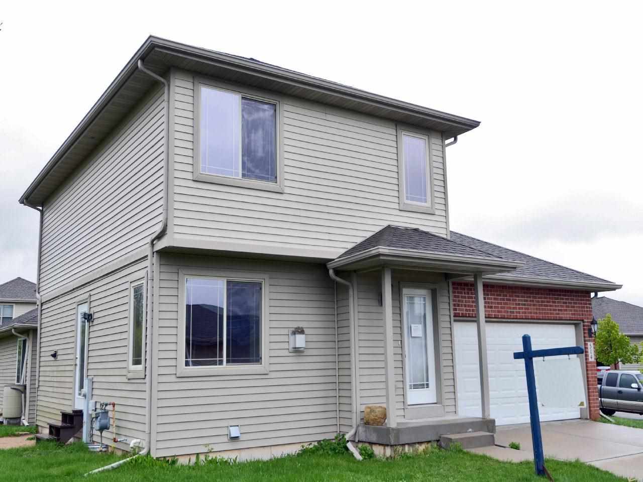 514 LEXINGTON Drive WI 53575 - Adashun Jones