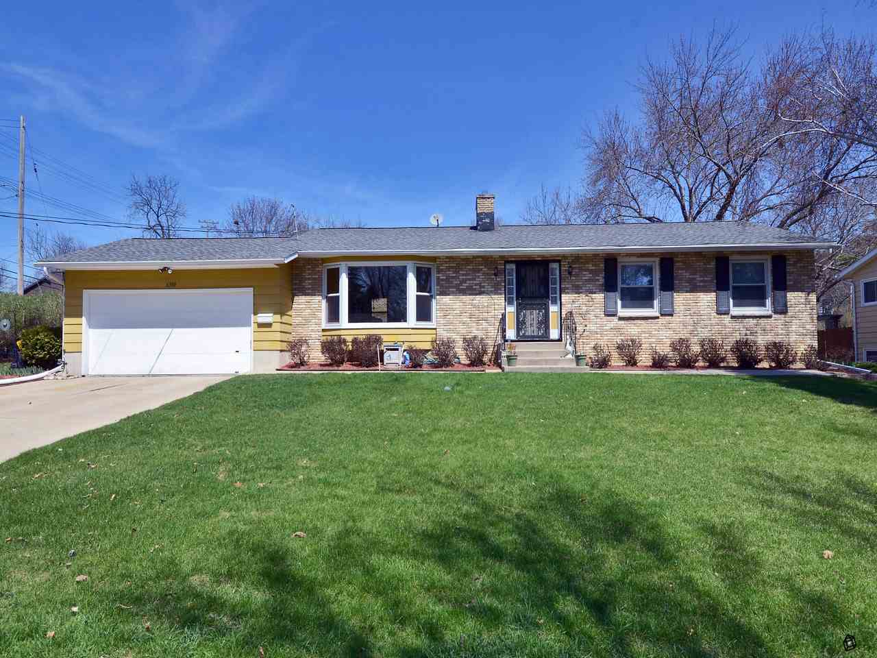6300 FORD Street Monona WI 53716 - Adashun Jones