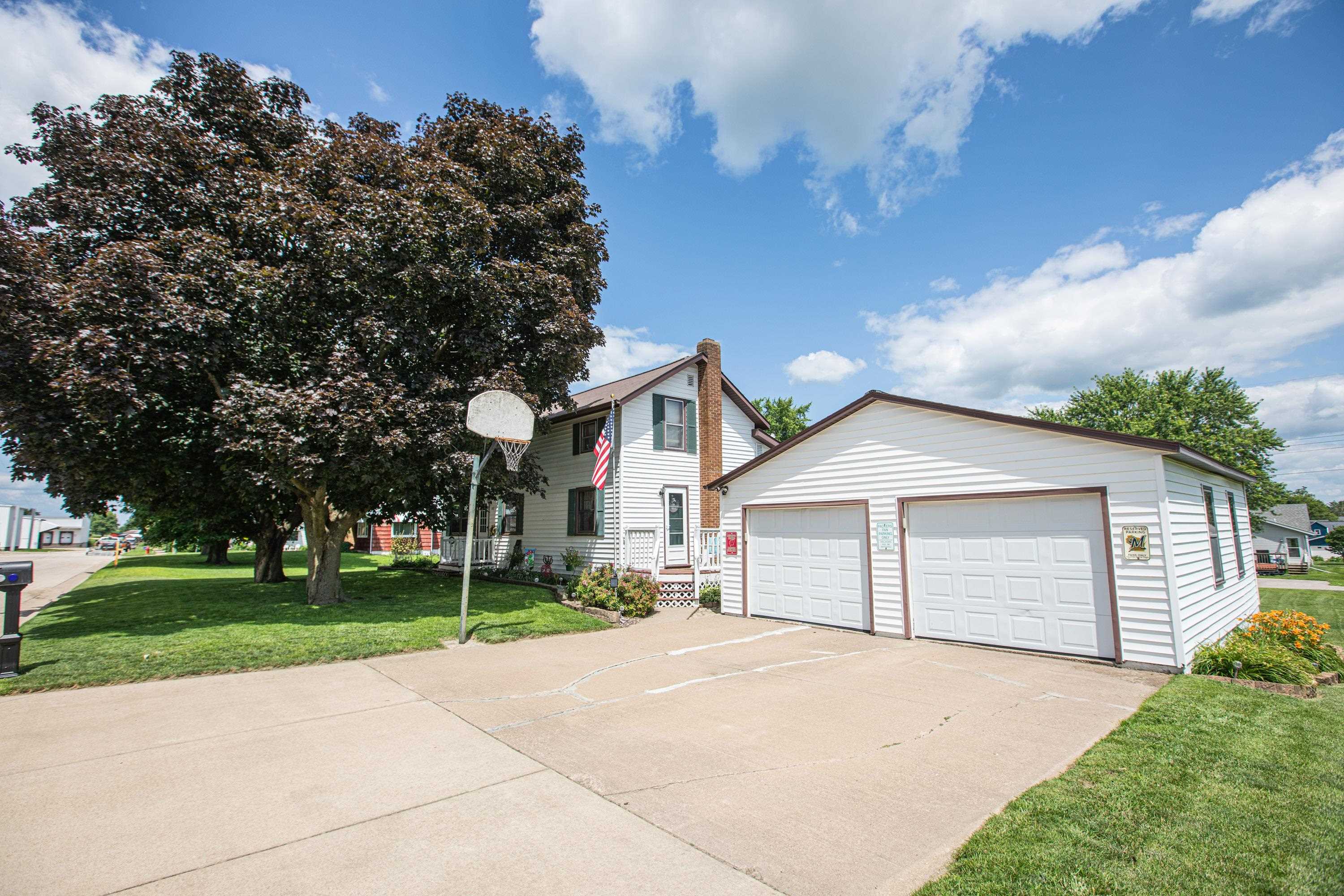 Lori Droessler Real Estate - Southwest Wisconsin Real Estate