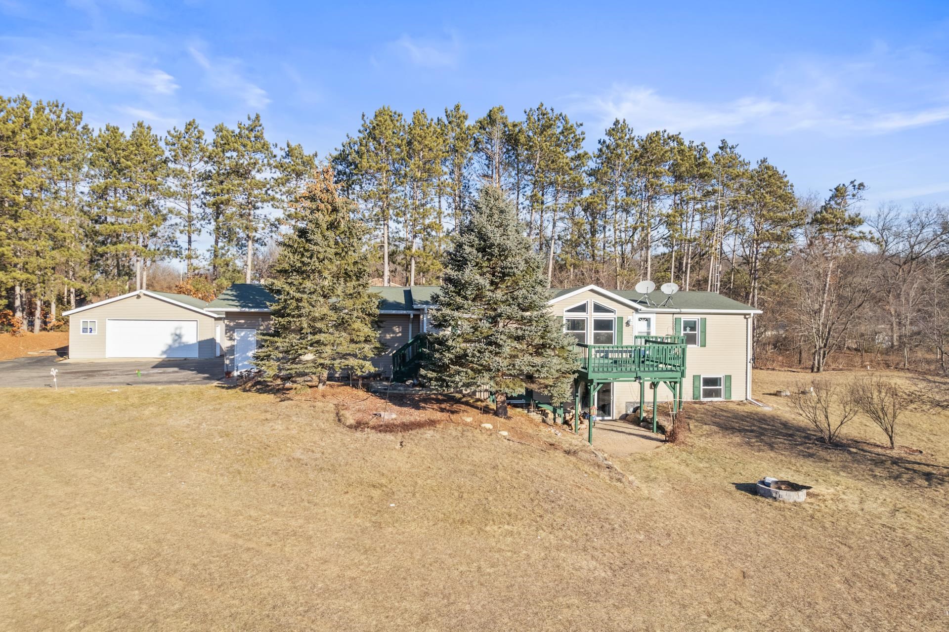 S1719 Herwig Road, Delton, WI 53965 | MLS # 1992317