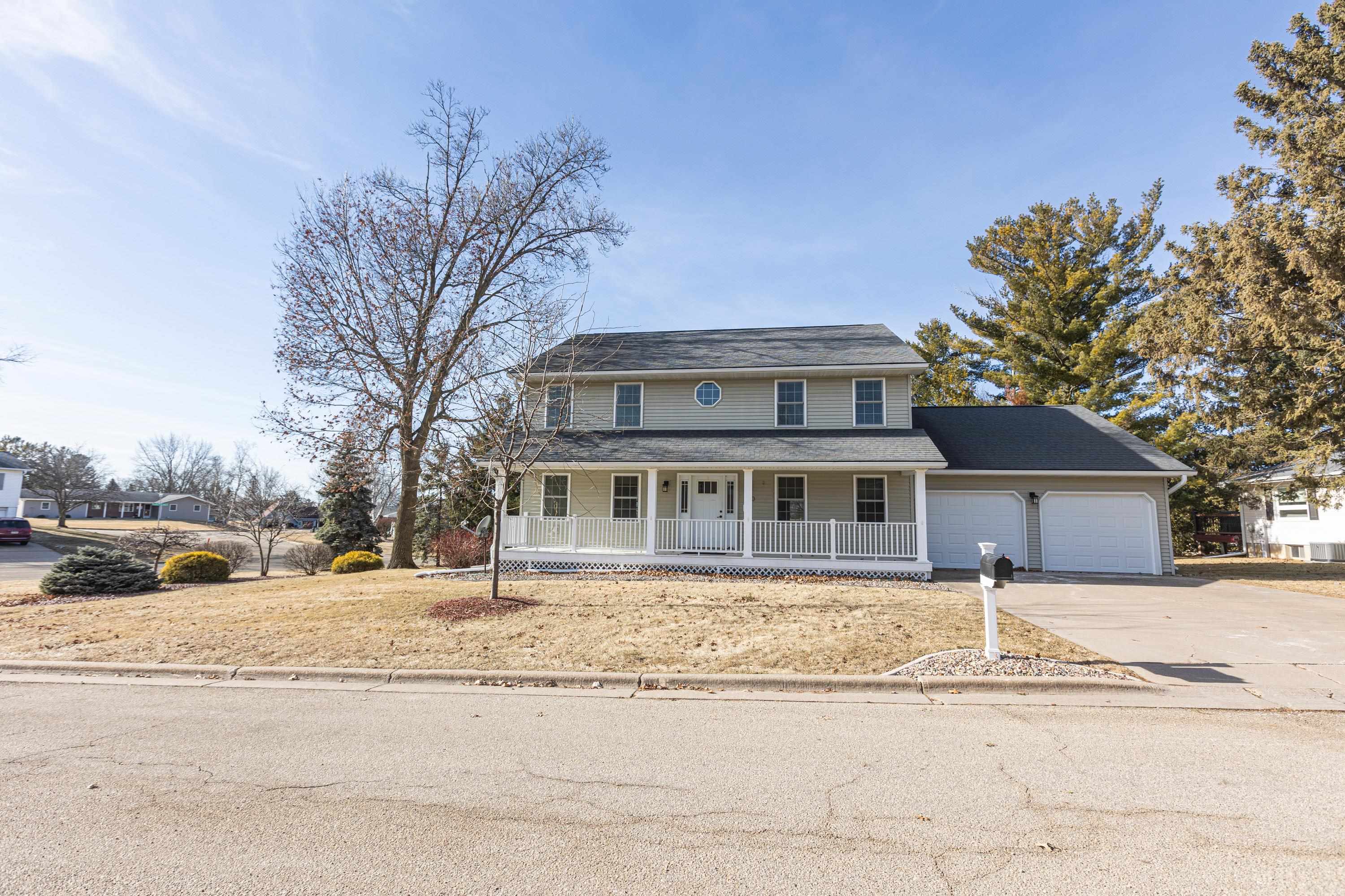 Lori Droessler Real Estate - Southwest Wisconsin Real Estate